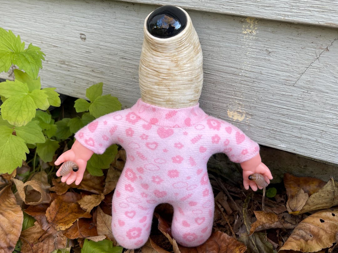 Grub Girl, Doll, Sculpture, Handmade, Horror, Grub, Maggot, OOAK - Etsy