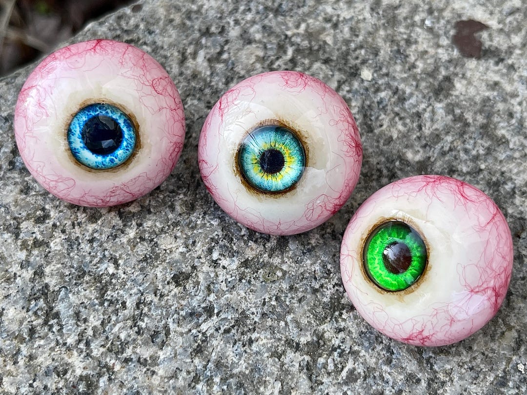 Eyeball Pin (GLOWS!), Sculpture, Handmade, Jewelry, Horror, Eye ...