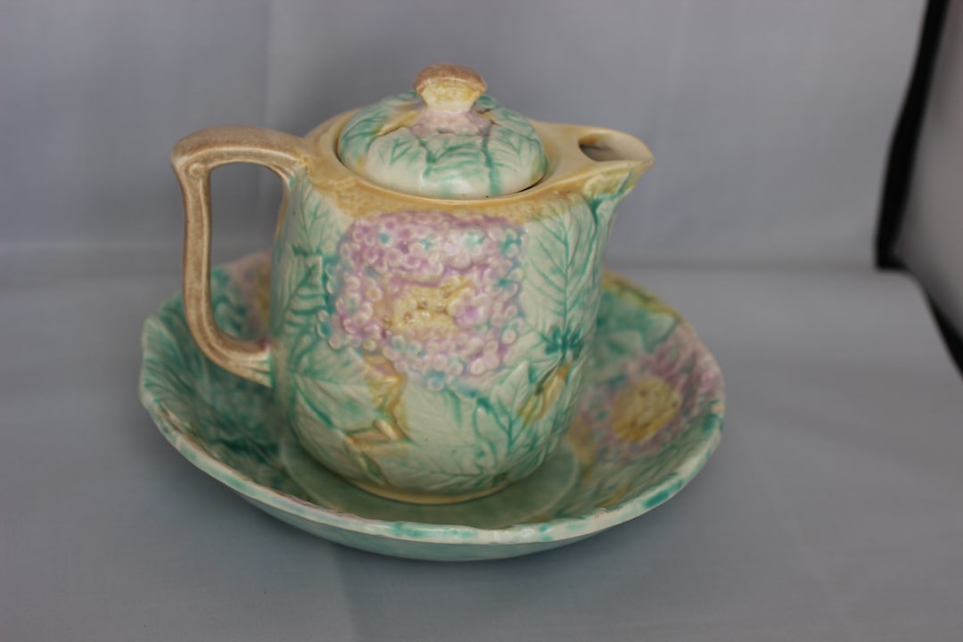 Avon Ware Pottery Hot Water Jug and Bowl - Etsy