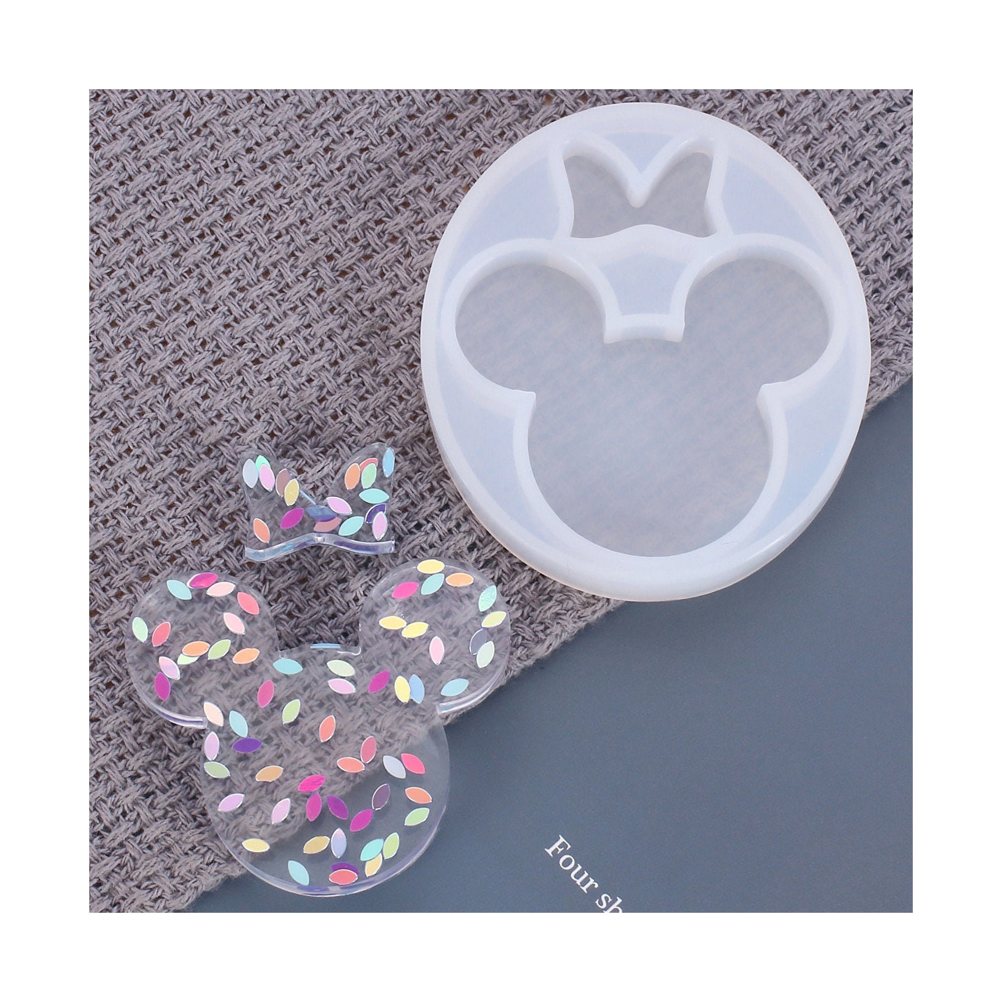 Silicone Mickey Minnie Mouse Mold 1 piece Cartoon Keychain Mold Molding ...