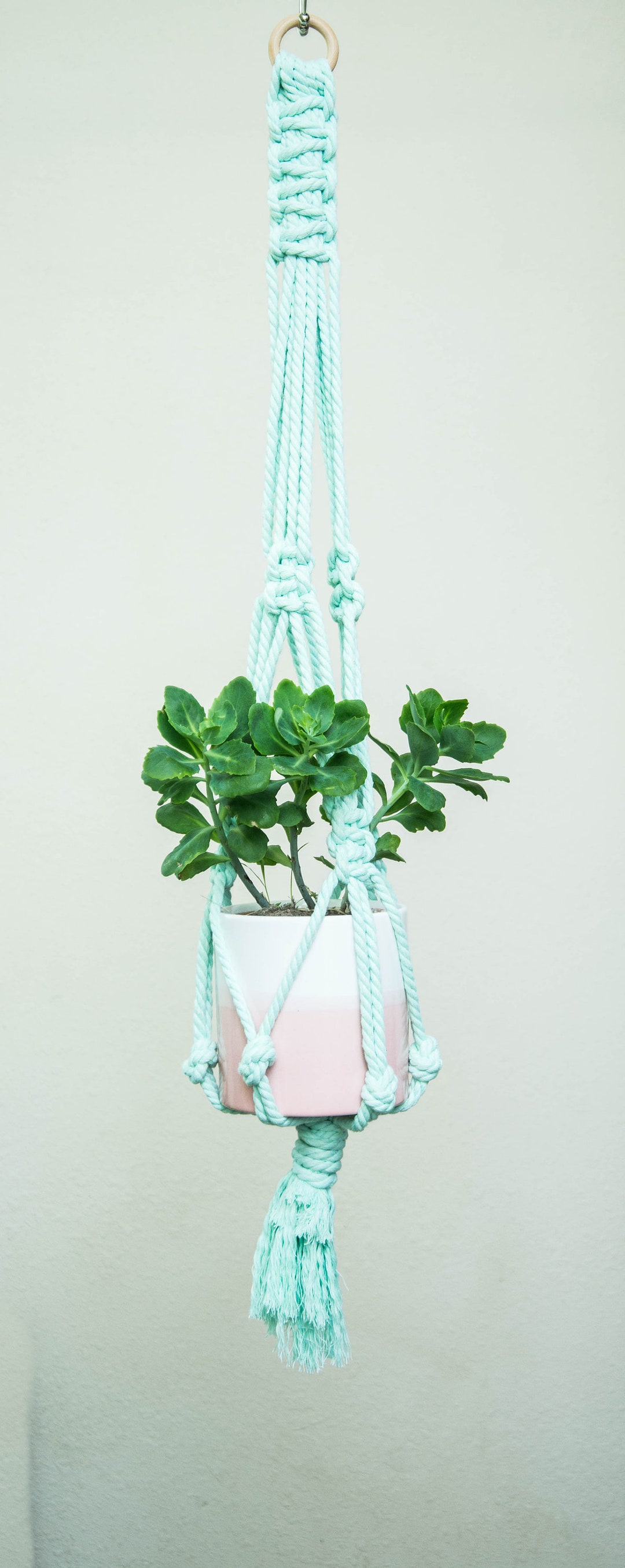 Beautiful Macrame Plant/ Pot Hanger for Medium to Large Size Pot ...