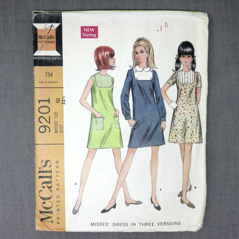 Vintage Mccall's Pattern 9201 - Misses and Juniors Dress in Three ...