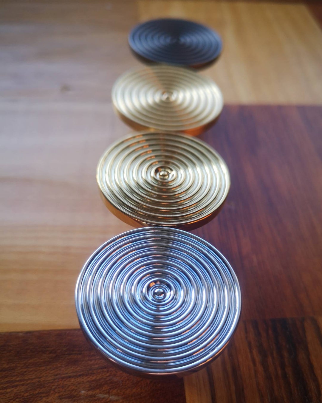 Round Mid Century Modern Echo Pattern Drawer Handle in Gold, Silver or ...