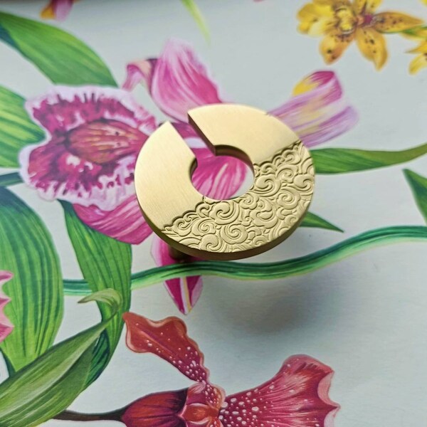 Oriental Knobs - Etsy