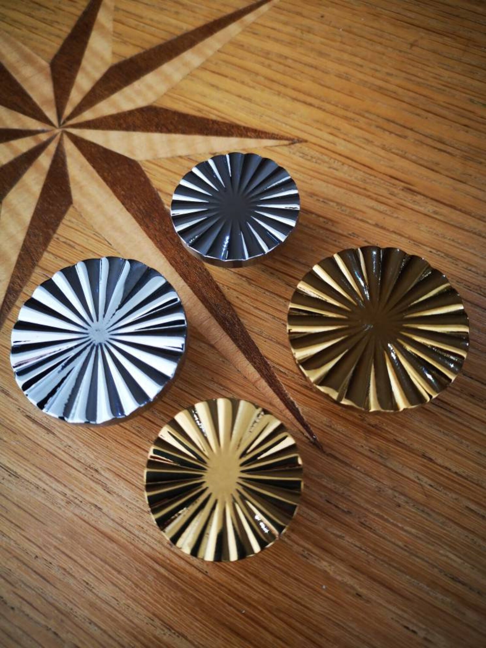 Super Shiny Gold or Silver Sun Ray Inspired Art Deco Design | Etsy