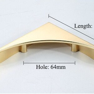 Gold Curved Triangle Cabinet Pull/geometric Drawer Handle/flush Finish ...