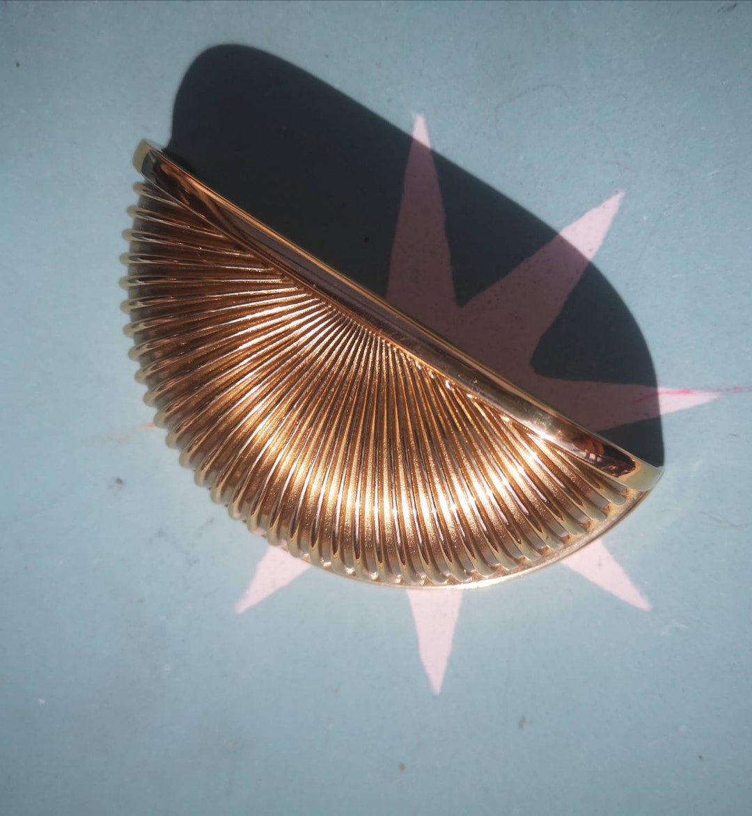 Clam Shell Inspired Solid Shiny Polished Brass Cup Shaped Semi Circle ...