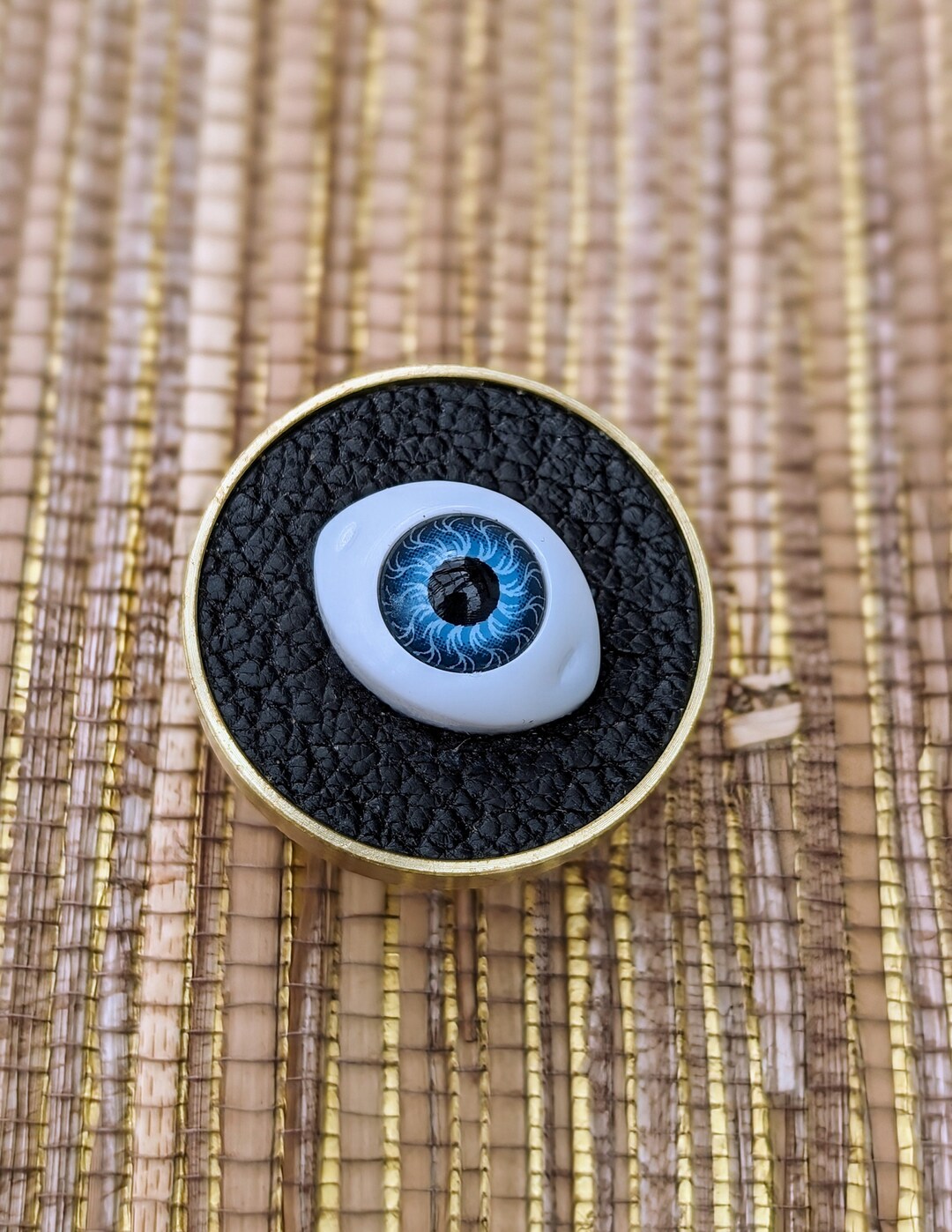 Unique Glass Eye Drawer Pull/eyeball Drawer Handle/glass Eye Drawer ...