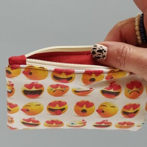 Fabric Smiley Purse With Zipper Closure. Smiley Face Purse. Zipper Bag ...
