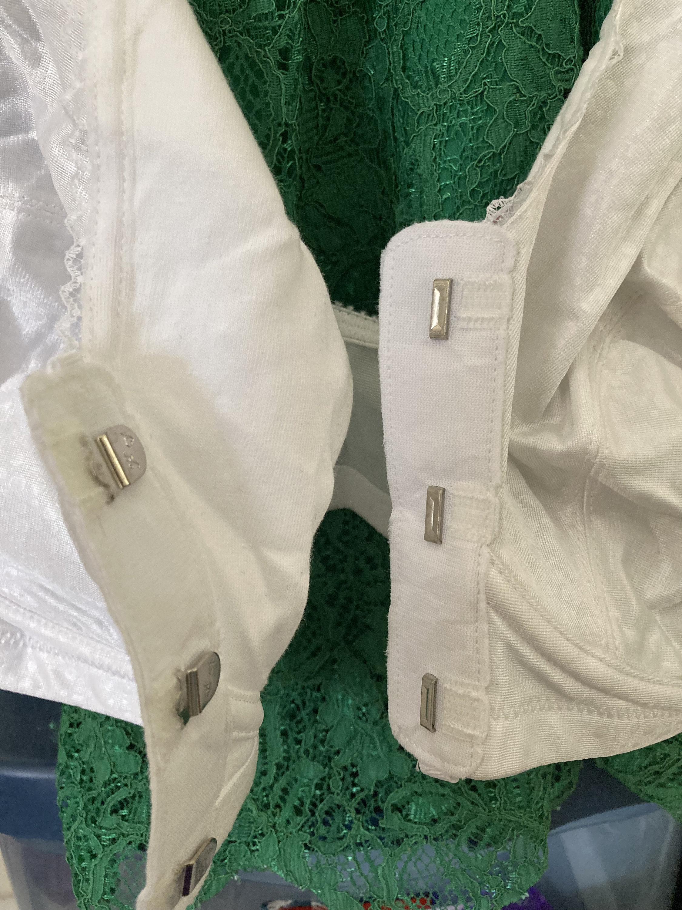 Leading Lady 6321 Front Closure Seniors Arthritis Bra Front Fastening ...