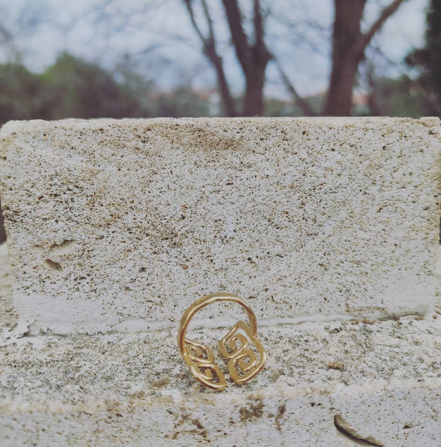 Ring artemis Hand Crafted Hammered 24k Gold - Etsy