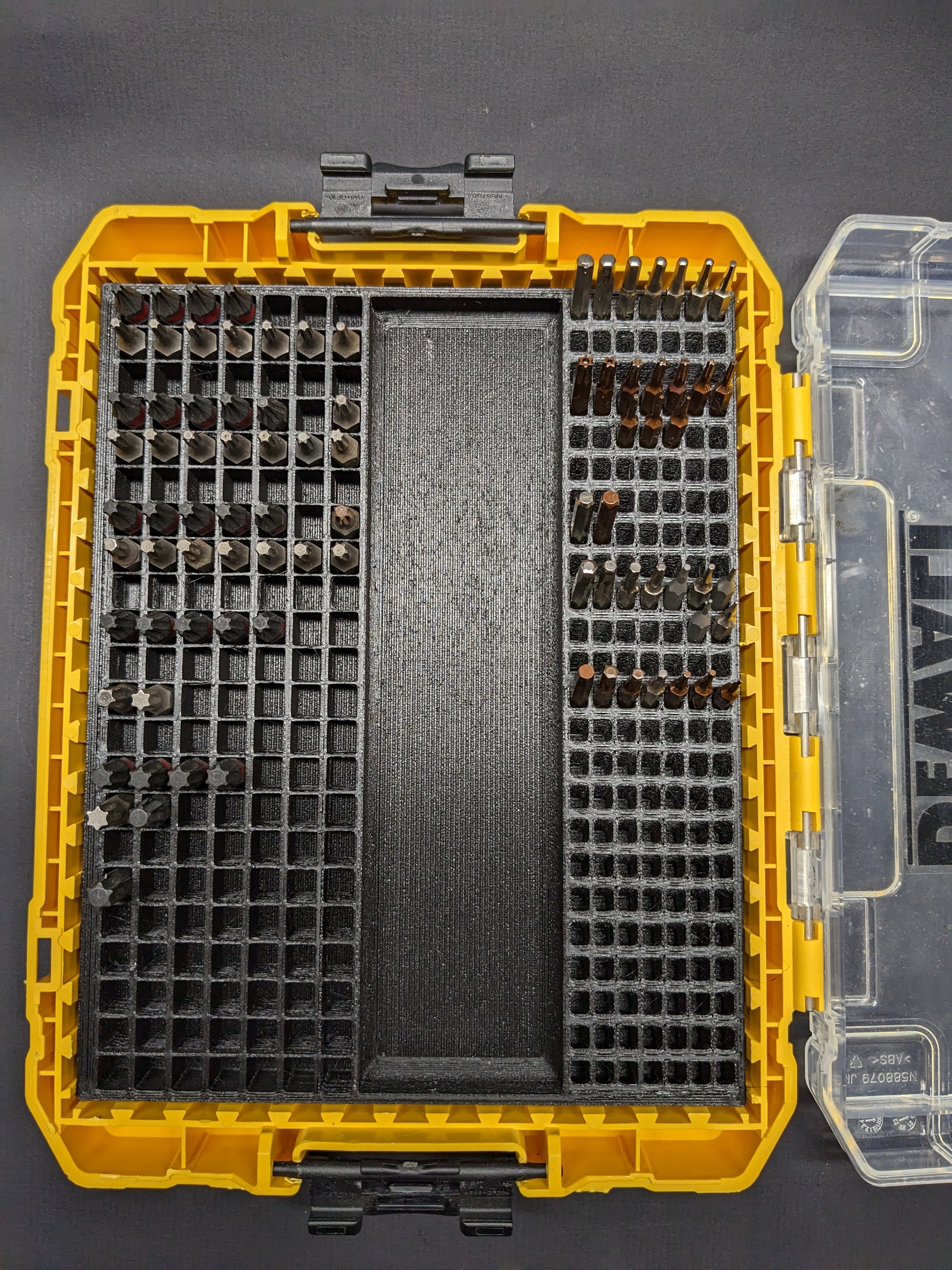 Standard (1/4 Inch) and Precision (4mm) Bit Holder for Dewalt Medium ...