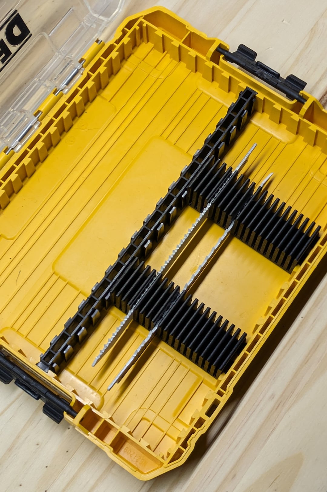 Pair of Reciprocating Saw Blade Holders for Dewalt and Craftsman Cases ...