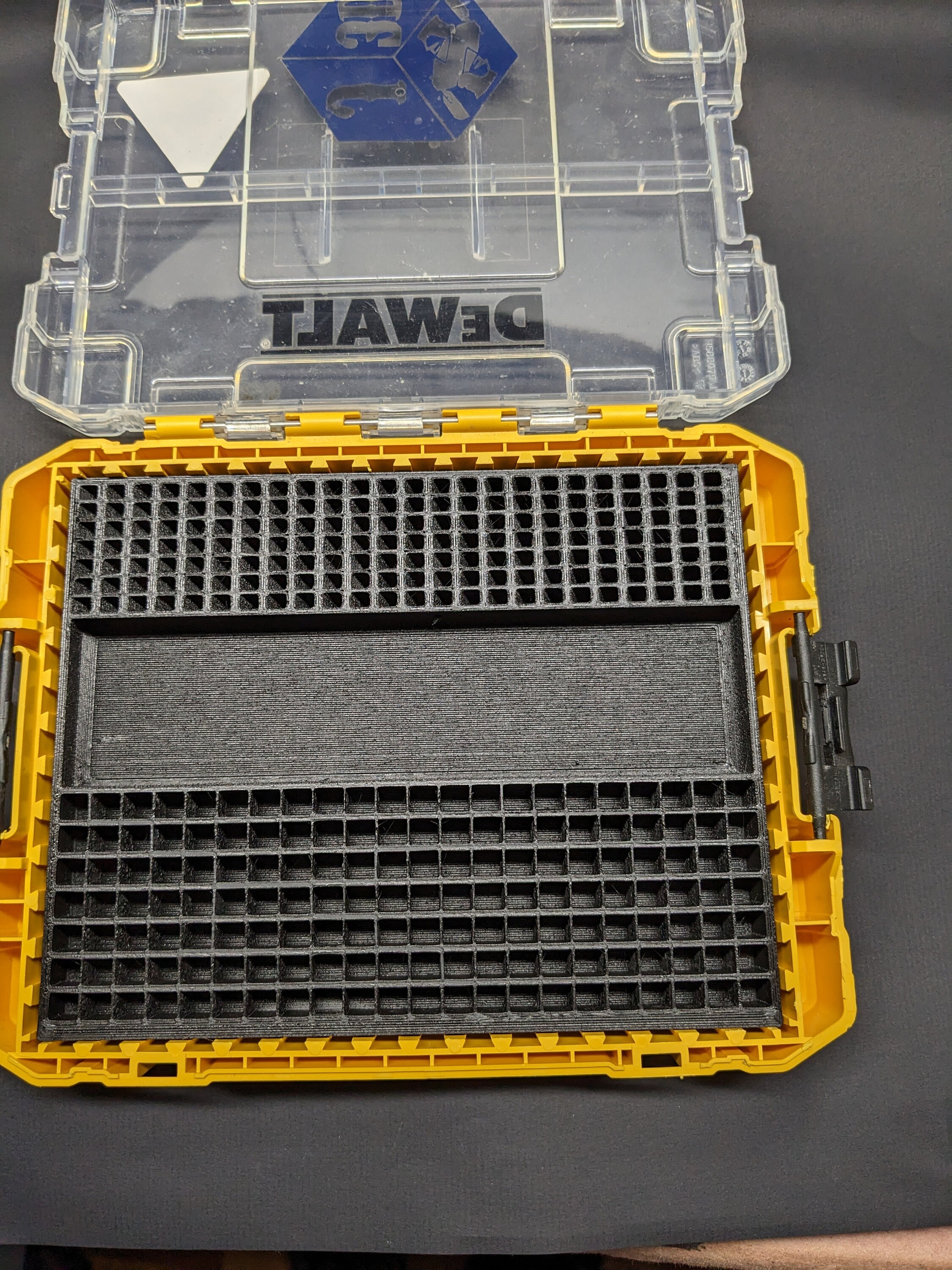 Standard (1/4 Inch) and Precision (4mm) Bit Holder for Dewalt Medium ...