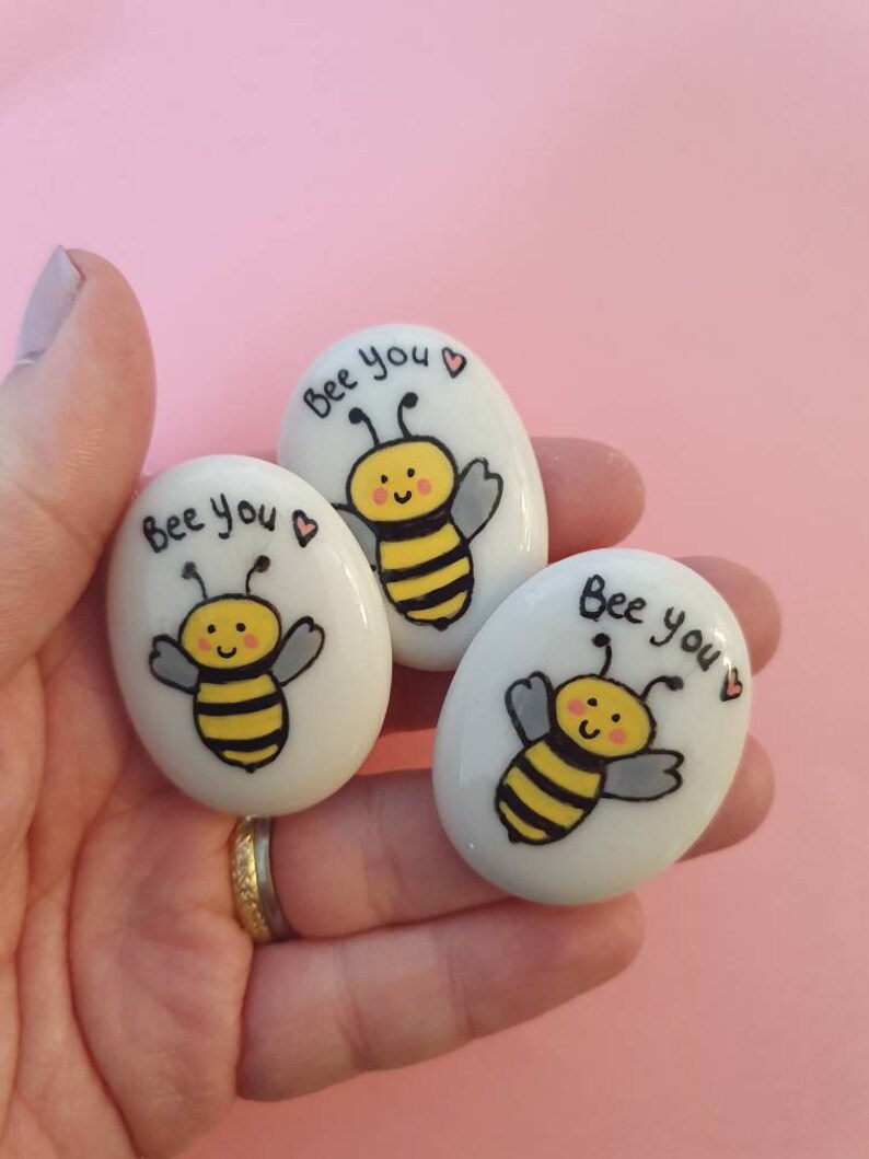Bee You Keepsake Pebble. Personalised Pebble Gift. Bumble Bee - Etsy UK