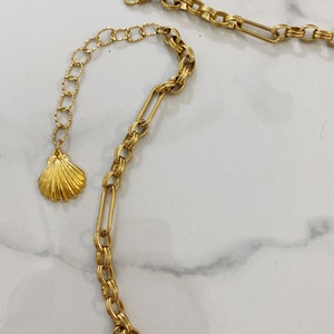 Natural Clam Charms Necklace, Large Shell Charms Necklace, Chunky Gold ...