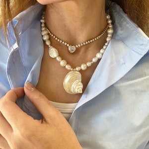 Seashell Necklace, Pearl Necklace With Shell Pendant, Mermaid Core ...