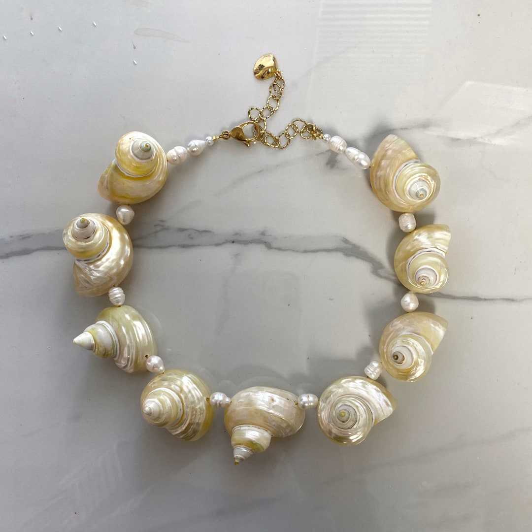 Sea Shells Necklace, Large Seashell Necklace, Short Necklace With Real ...