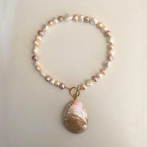 Large Shell Pendant Necklace, Natural Shell Necklace, Pink Pearl Shell ...