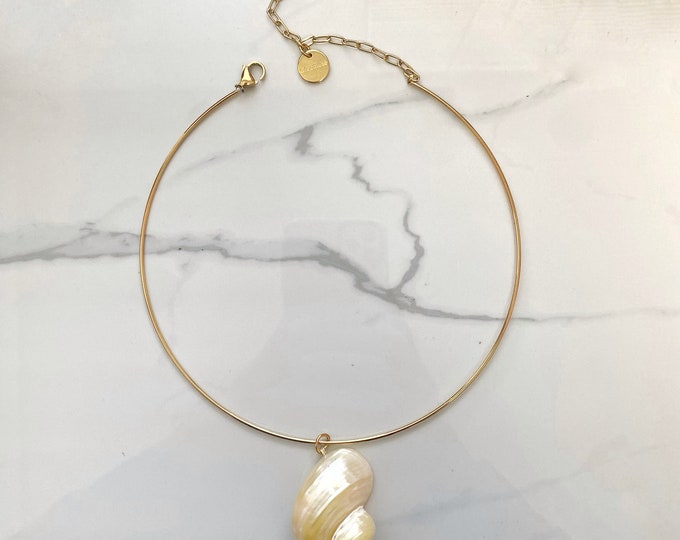 Sea Shell Collar Necklace, Natural Shell Pendant Necklace, Mermaid Core ...