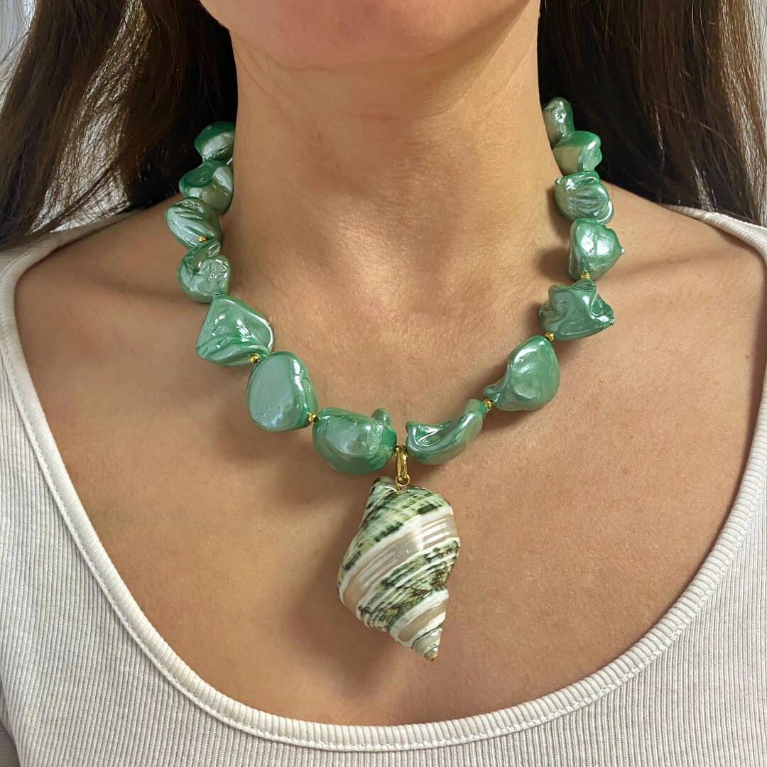 Green Shell Pendant Necklace, Natural Shell Necklace, Pastel Mint Shell ...