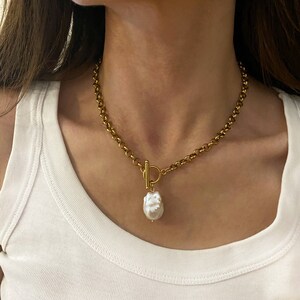 Baroque Pearl Pendant Necklace Gold Rolo Chain Necklace With - Etsy