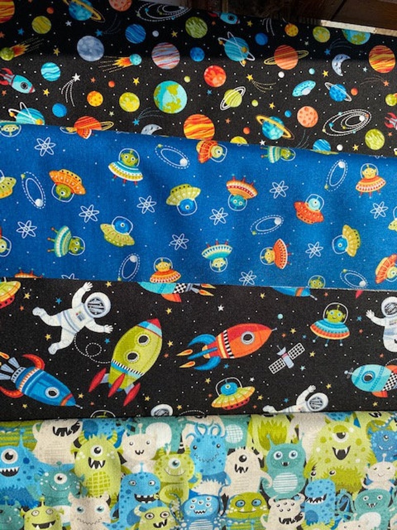Makower Outer Space Fabric Planets Spaceships Aliens | Etsy UK