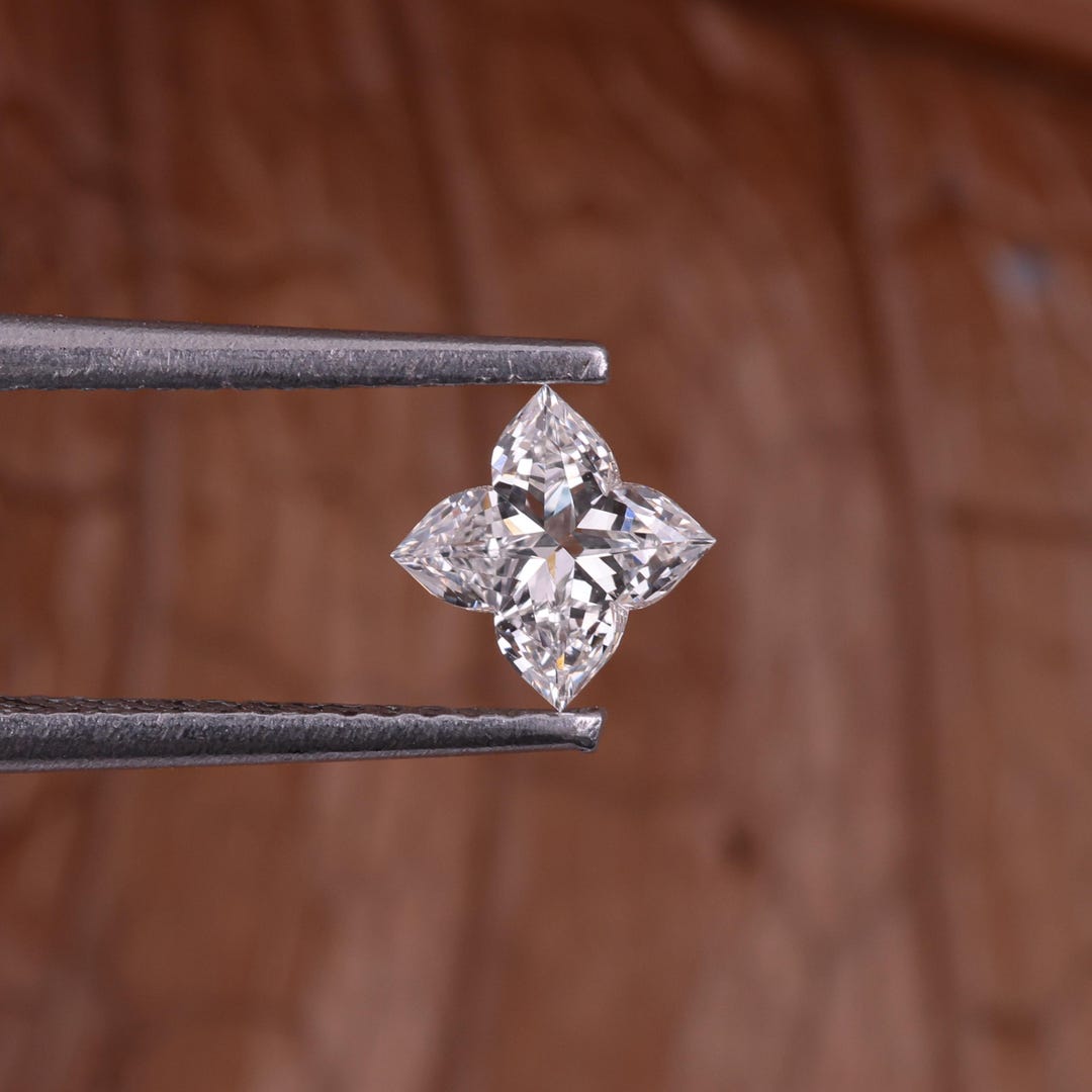 1-5 CT Lily Flower Cut Lab Grown Diamond | IGI Certified VVS2 VS1 E F ...
