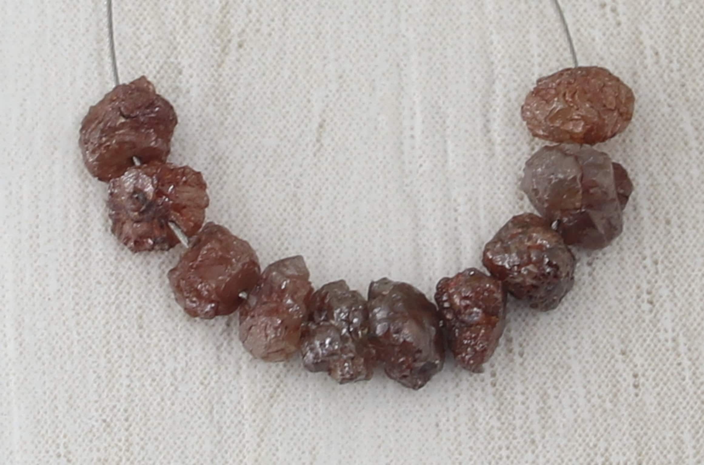 10-50 Pcs Red Rough Diamond,3.0-4.0mm Natural Red Raw Diamond Drilled ...