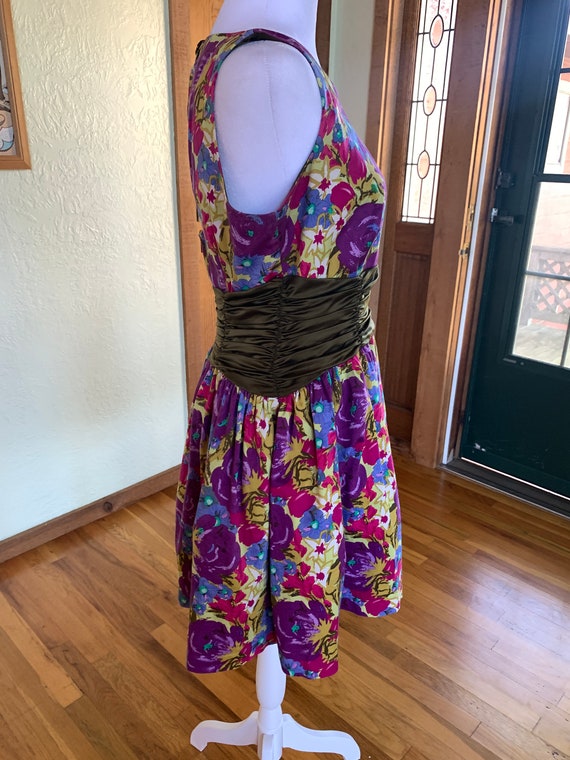 Unique floral pattern dress keyhole back exposed zipp… - Gem