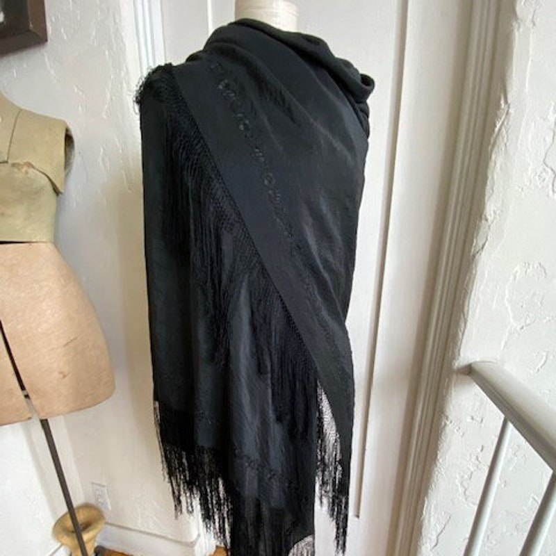 Victorian Shawl - Etsy