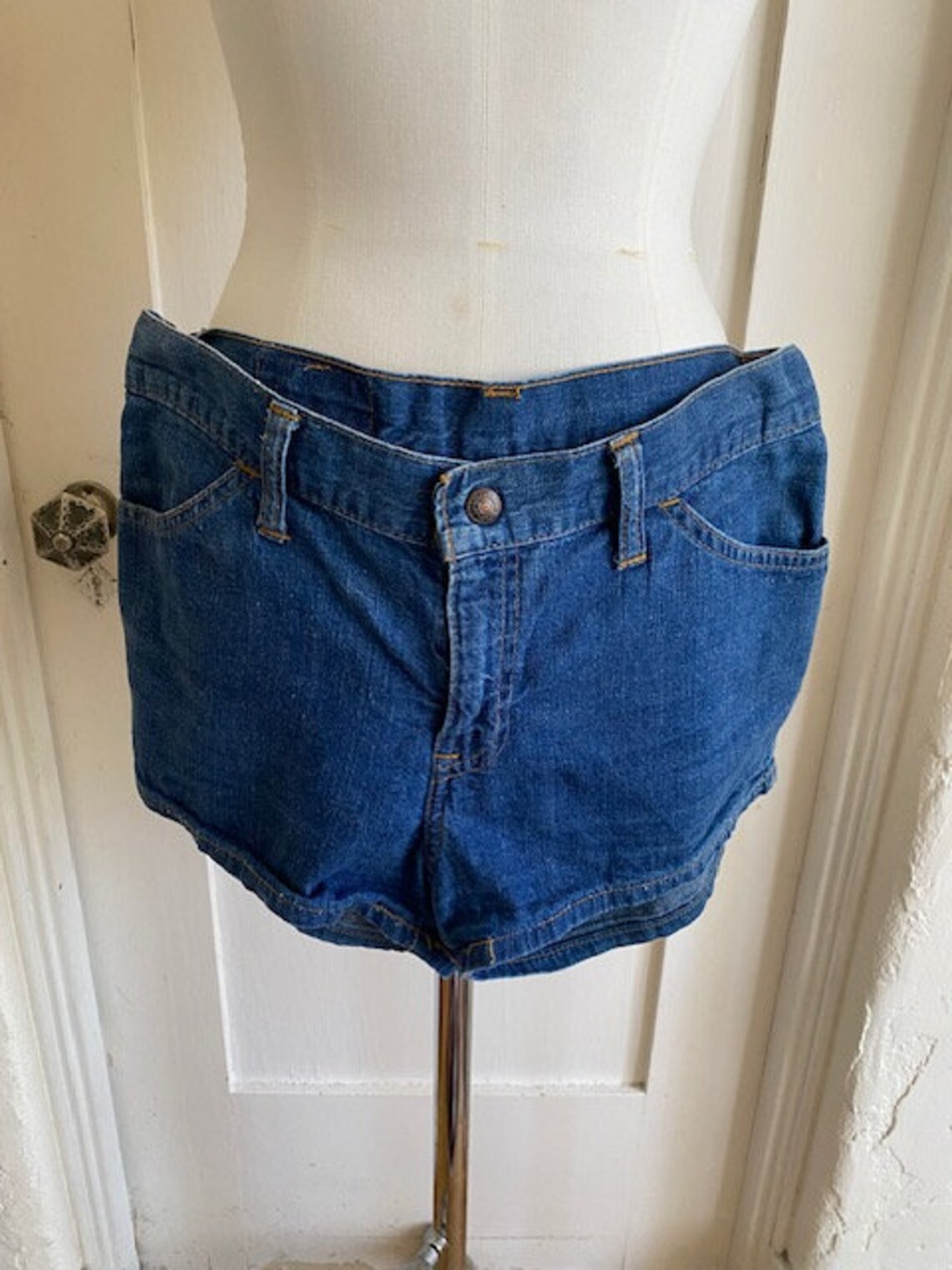 Vintage Orange Tab BIG E Levis Denim Hip Hugger Short Shorts Size 11 - Etsy