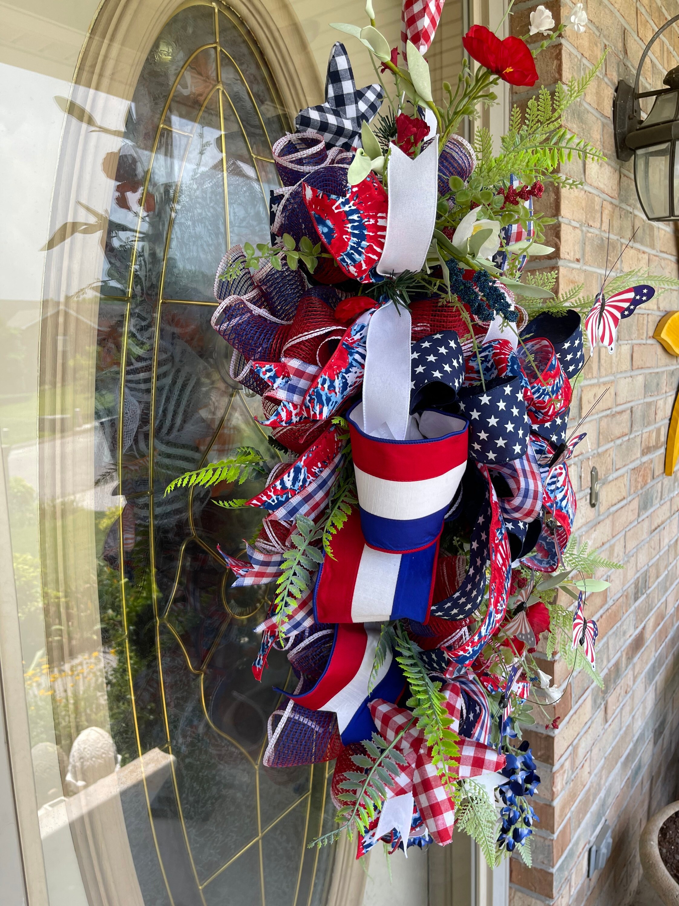 Beautiful Patriotic Red, White and Blue Door Swag, Wall Decor, or ...