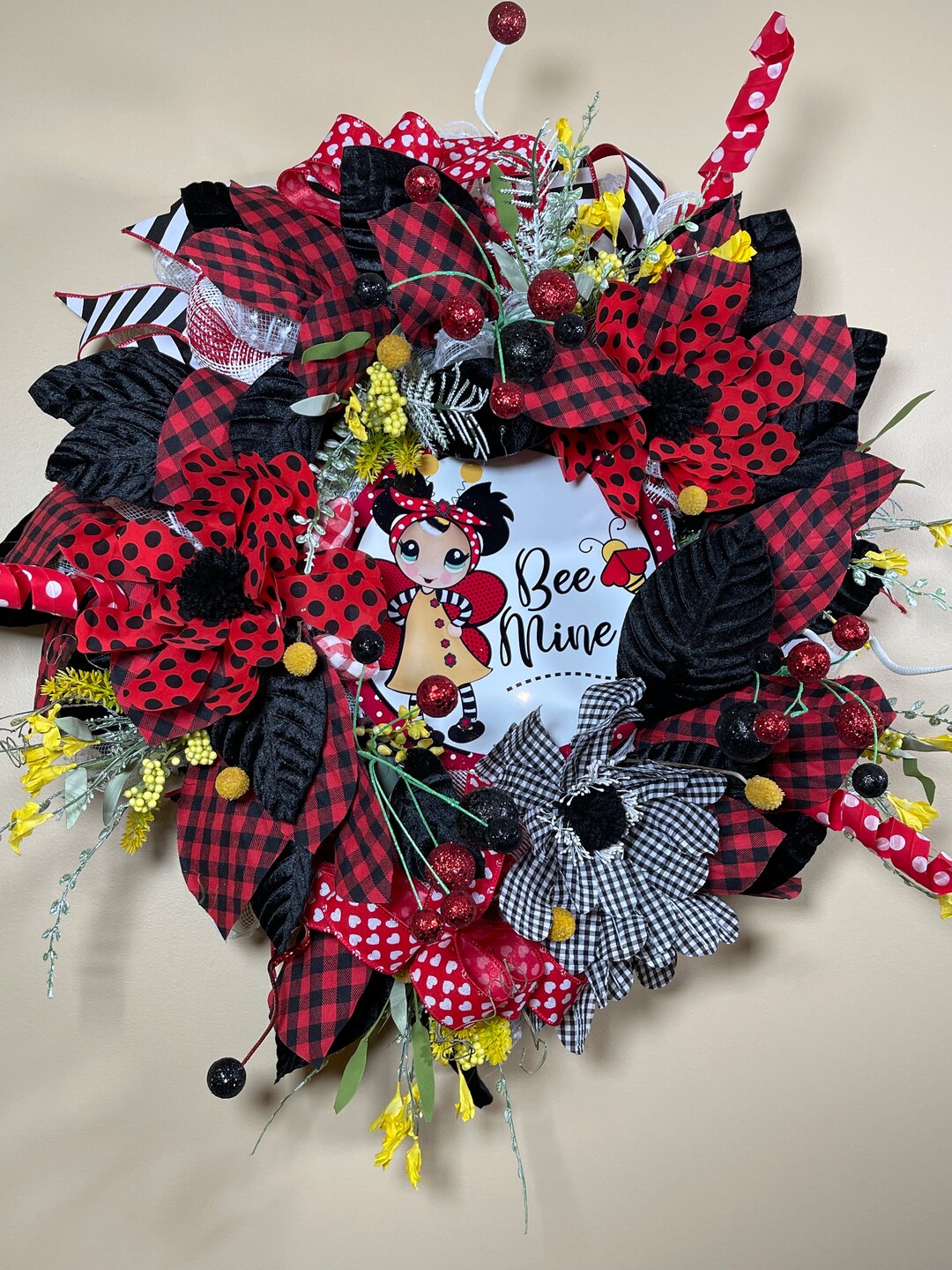 Bee Mine Valentine Wreath for Front Door. Fiesty Ladybug and Bumble Bee ...