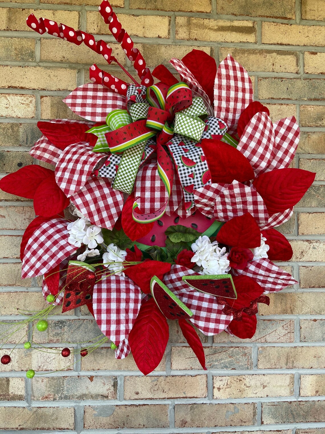 Watermelon Wreath: Farmhouse Kitchen Decor With Gingham & Hydrangeas - Etsy