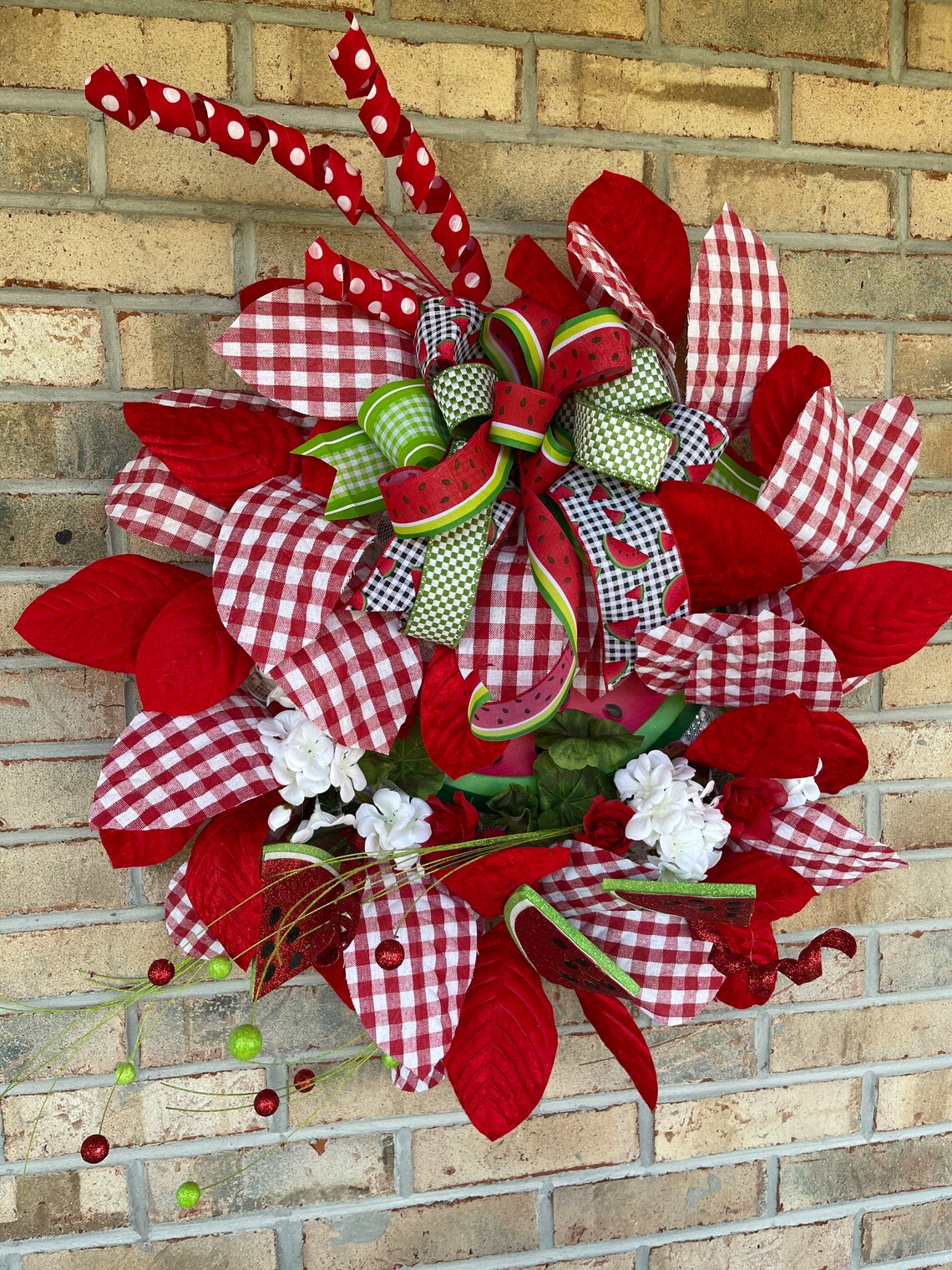 Watermelon Wreath: Farmhouse Kitchen Decor With Gingham & Hydrangeas - Etsy