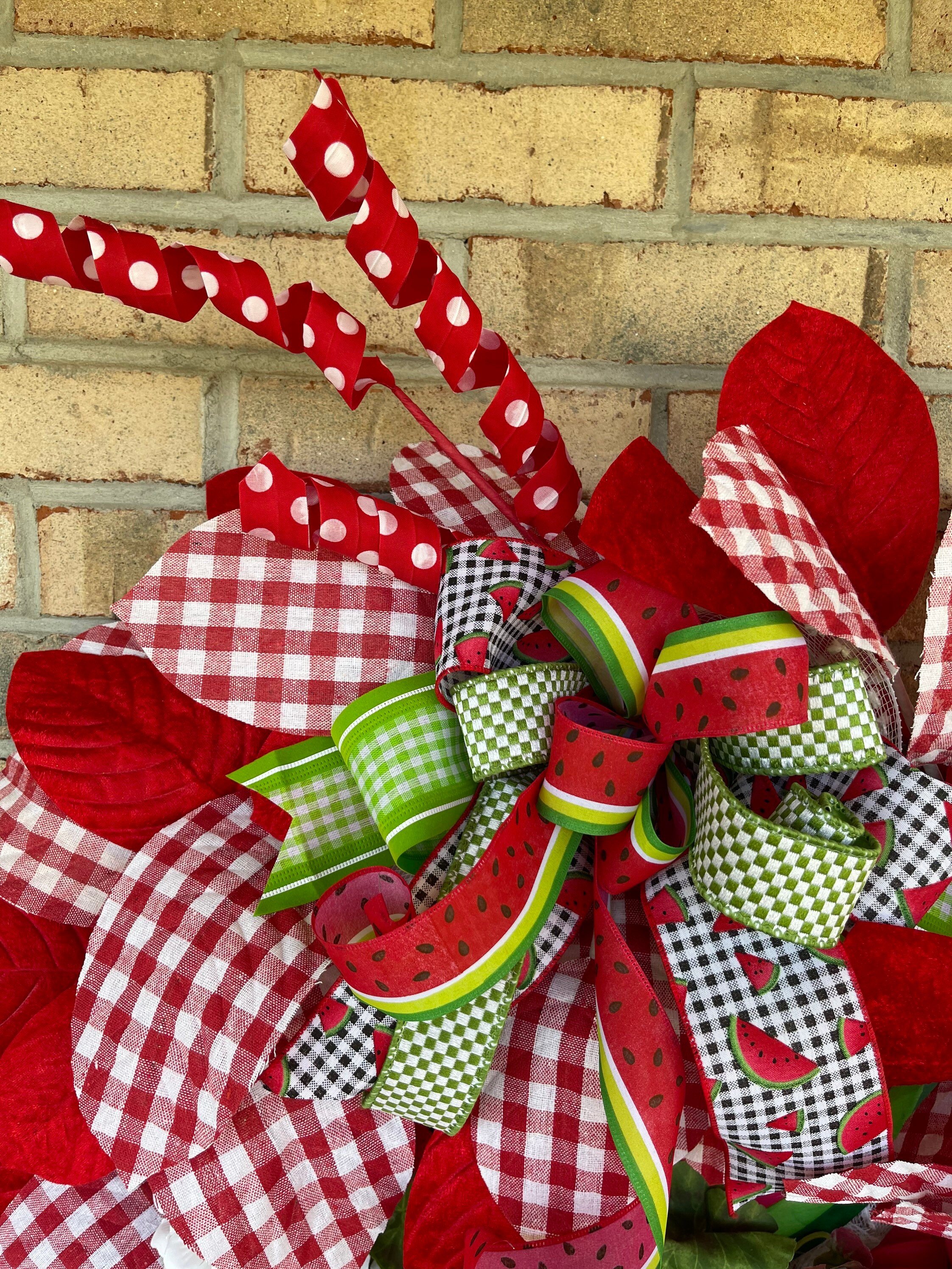 Watermelon Wreath: Farmhouse Kitchen Decor With Gingham & Hydrangeas - Etsy