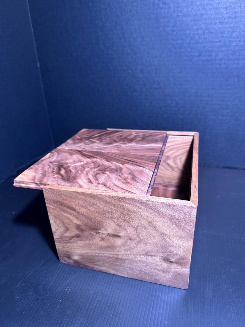 Handcrafted Walnut Wood Box – Figured Walnut Lid With Bookmatched Grain ...