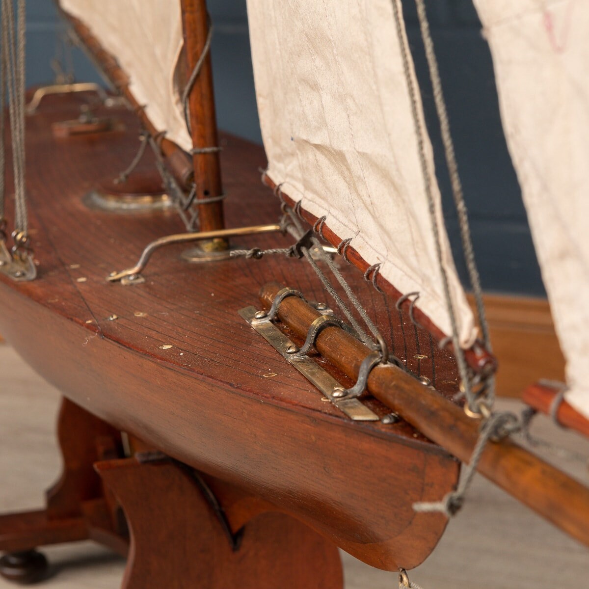 Antique 20th Century English Gaff Rigged Racing Wood Pond Yacht, C.1910 ...