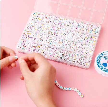 Acrylic English Alphabet Letter Beads Kits With Stretch Cords for Name ...