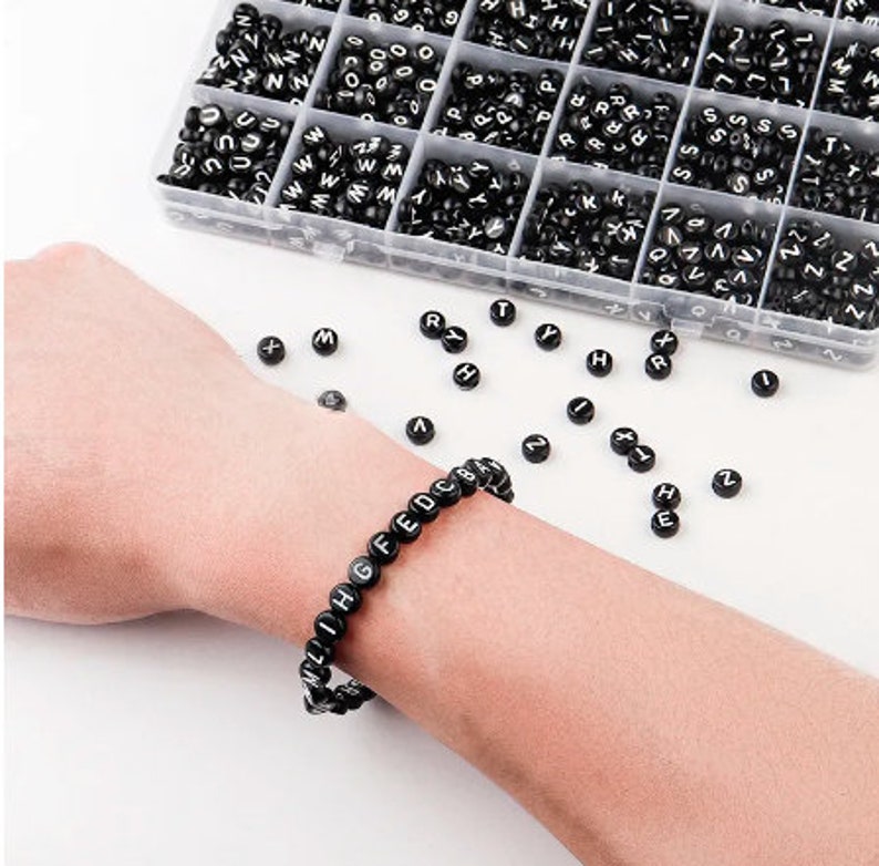 Acrylic English Alphabet Letter Beads Kits With Stretch Cords for Name ...