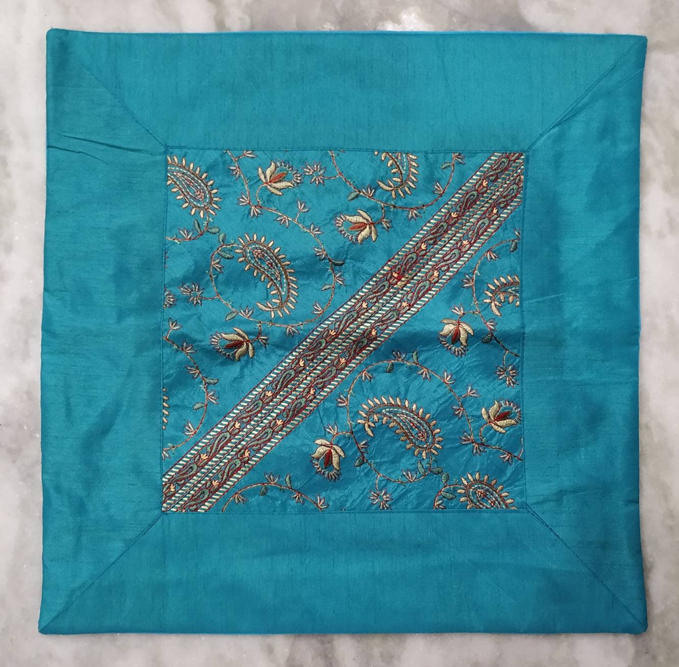 Indian Row Silk Beautiful Handmade Duvet Cover With Two Pillow Case ...