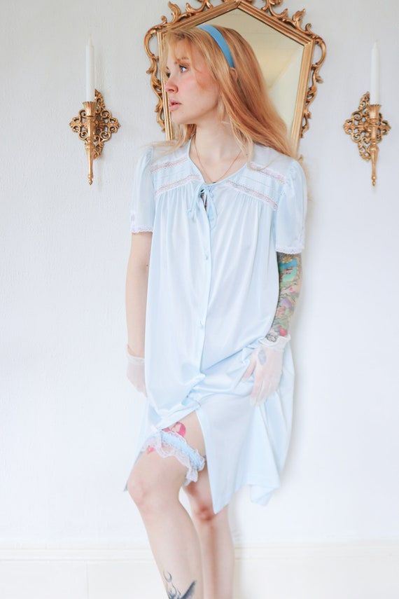 Vintage Lorraine Pastel Cinderella Style Button Up Ro… - Gem