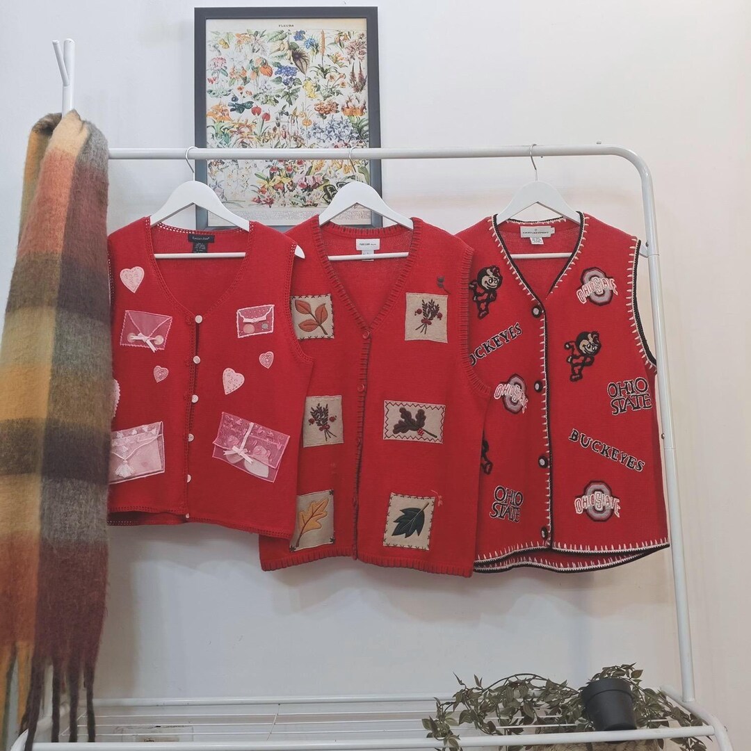 L - Vintage Mixed Theme Red Sweater Vests | Patterned Embroidery ...