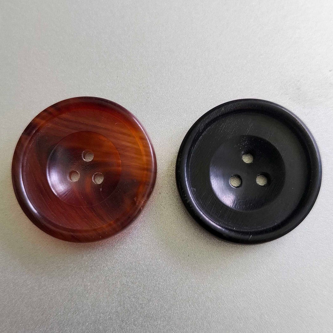 Real Horn 3 Hole Buttons. Brown & Black. 24L 32L 44L. 15mm 20mm 28mm ...