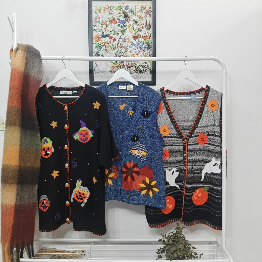 XL,2X - Vintage Halloween Sweater Vests | Retro 90's-00's Handmade ...