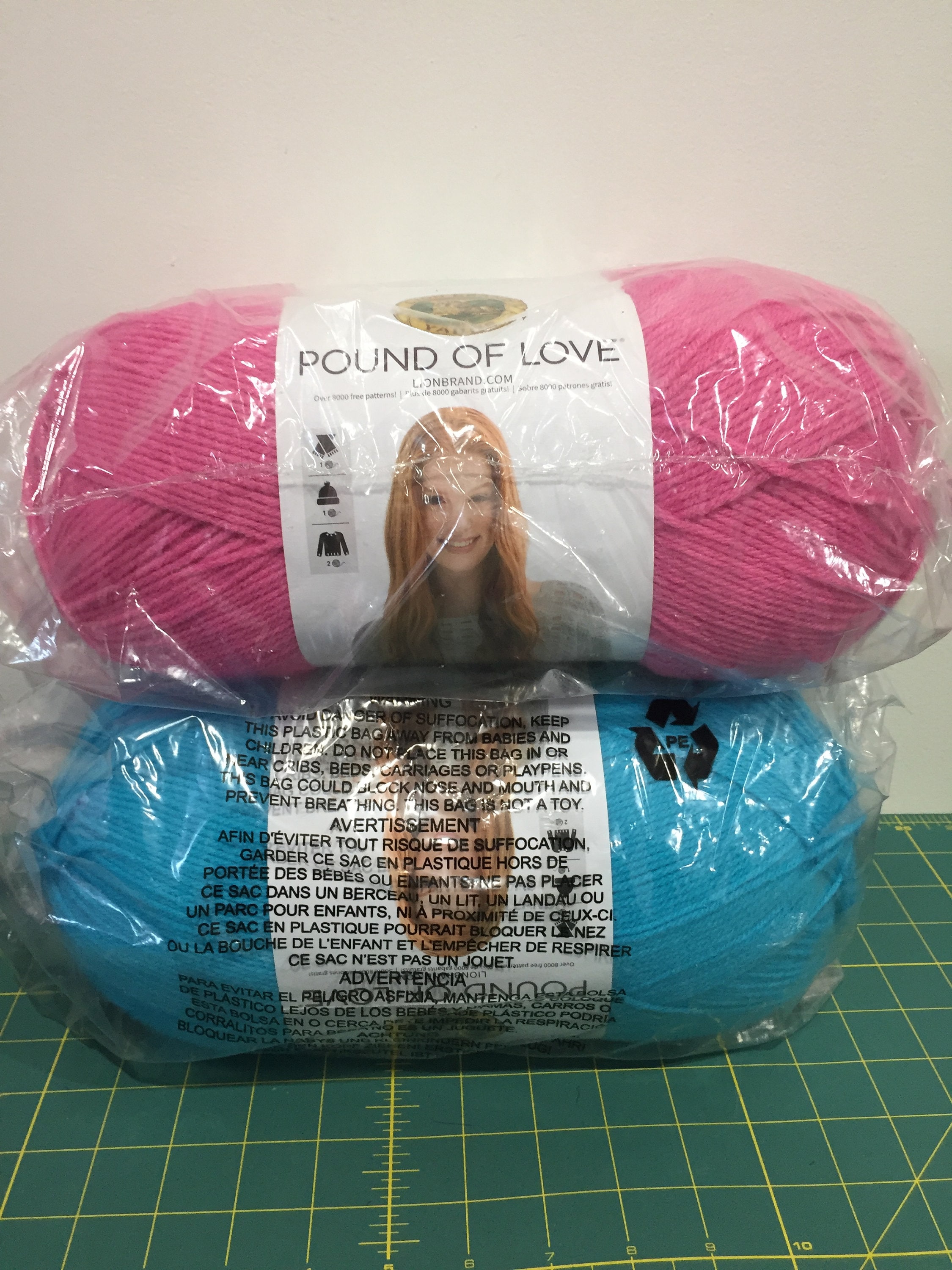 Lion Brand Pound of Love Yarn SHIPPING INCLUDED 1 Skein 1020 - Etsy