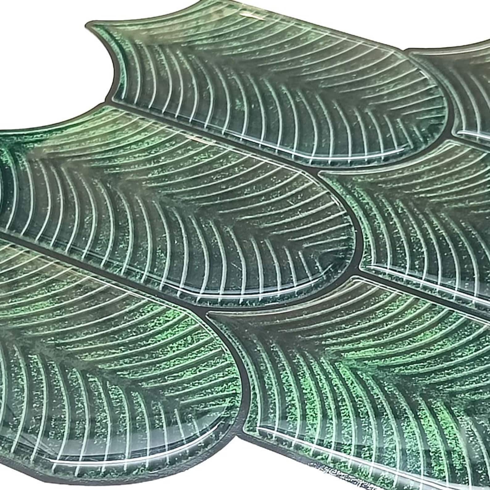 Emerald Green Shell Peel and Stick Wall Tile: Kitchen Backsplash - Etsy