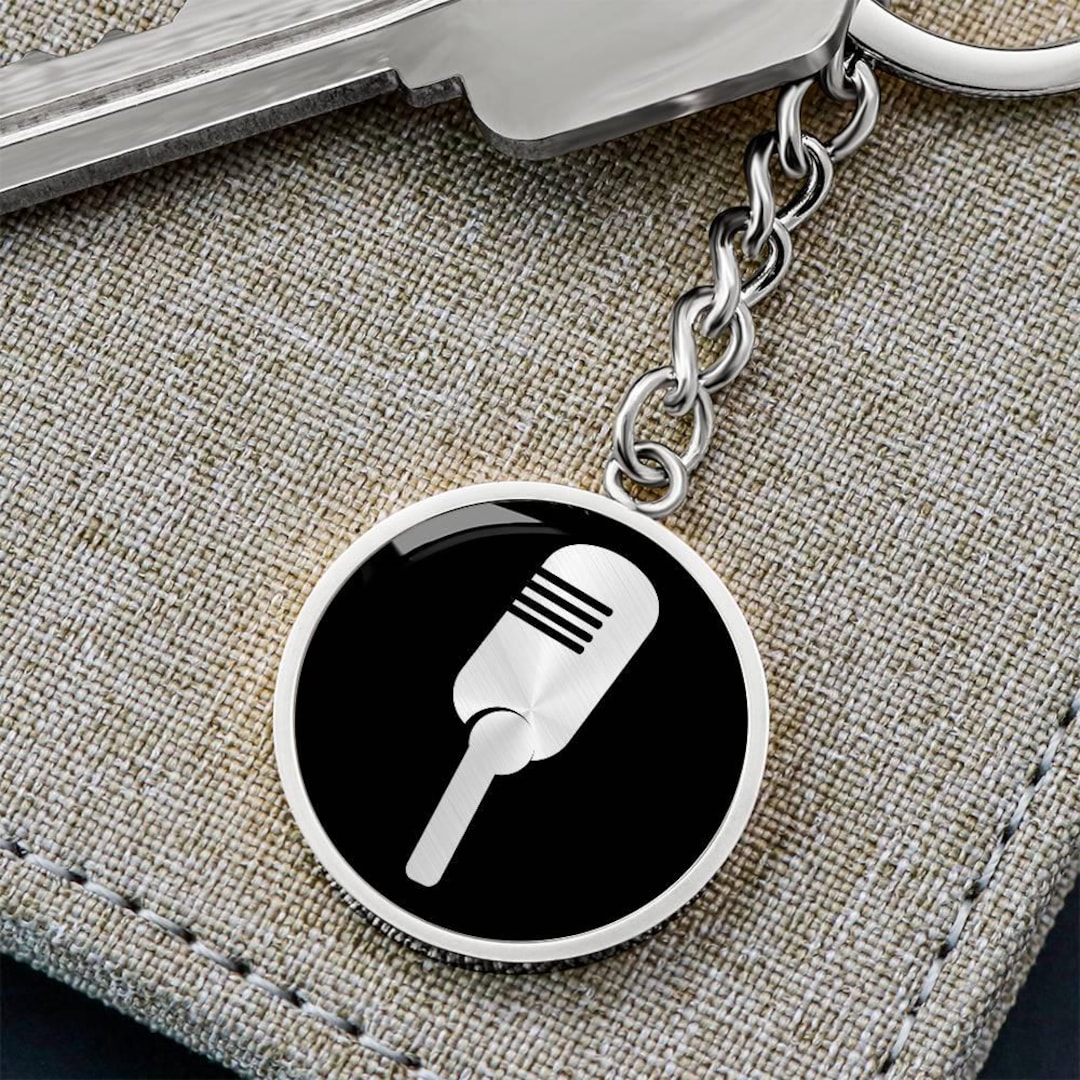 Microphone Keychain: Graphic Circle Pendant - Etsy
