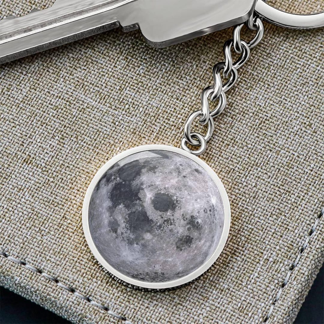 Full Moon Keychain - Etsy